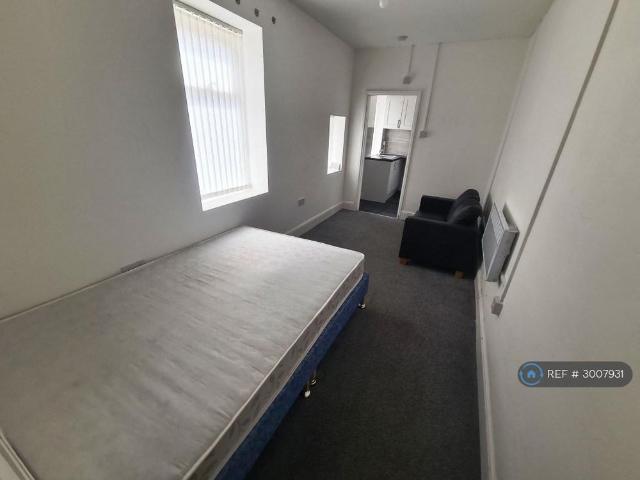 Studio to rent