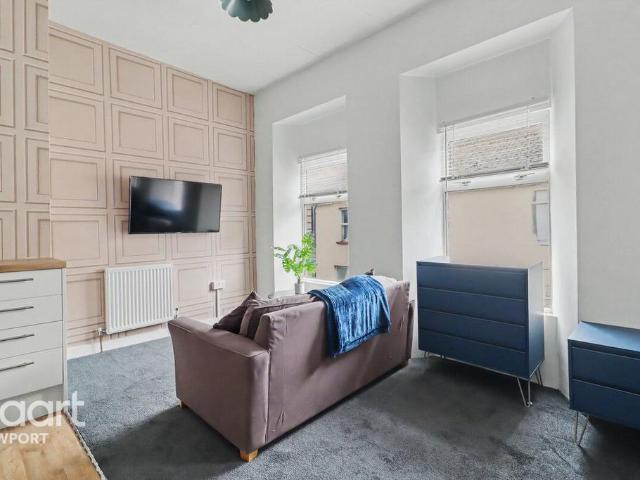 Studio to rent