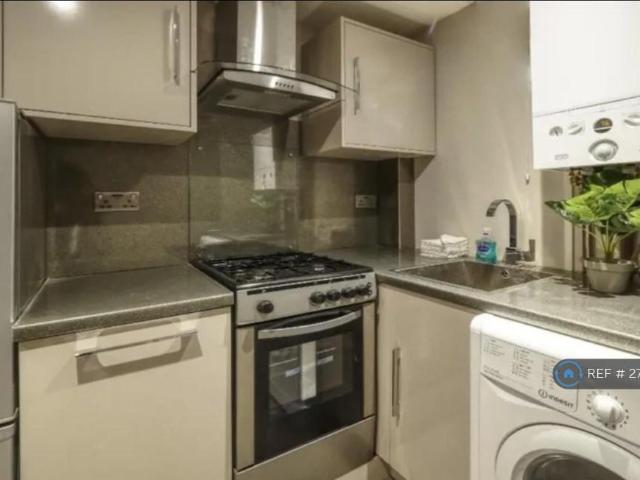 Studio to rent