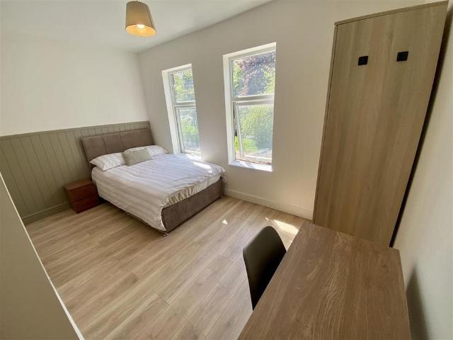Studio to rent