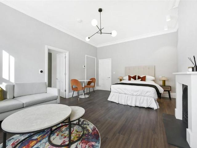 Studio to rent