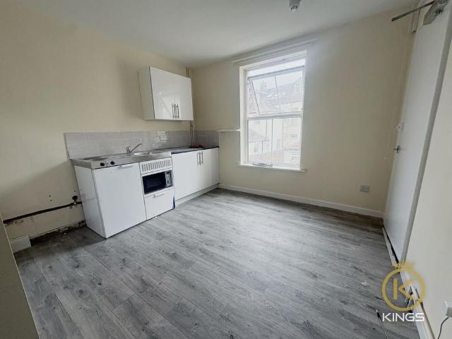 Studio to rent