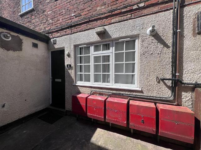 Studio to rent