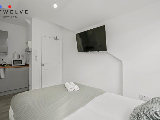 Studio to rent