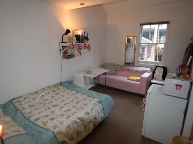 Studio to rent