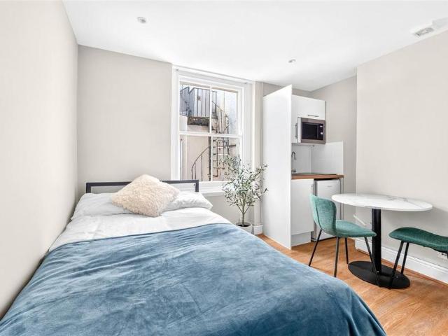 Studio to rent