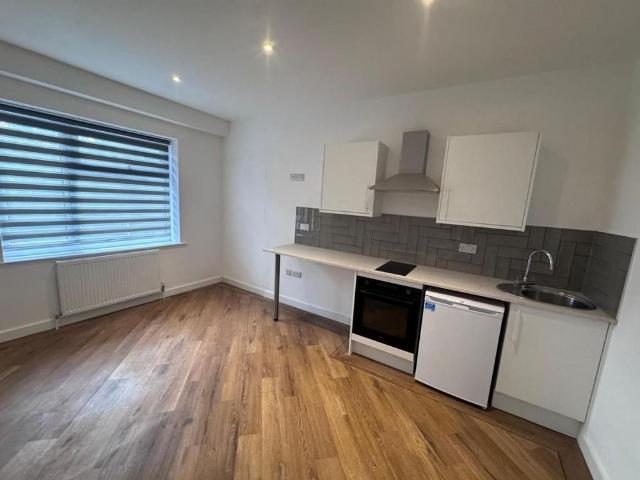 Studio to rent