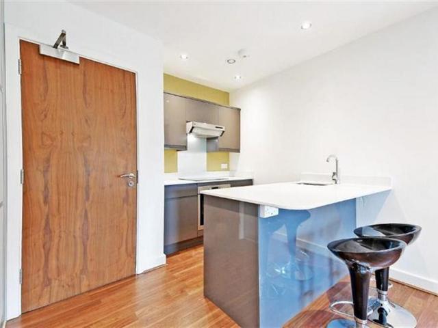 Studio to rent