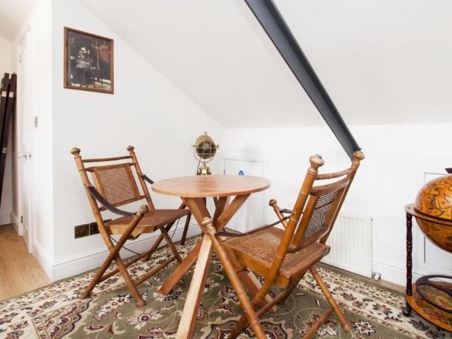 Studio to rent