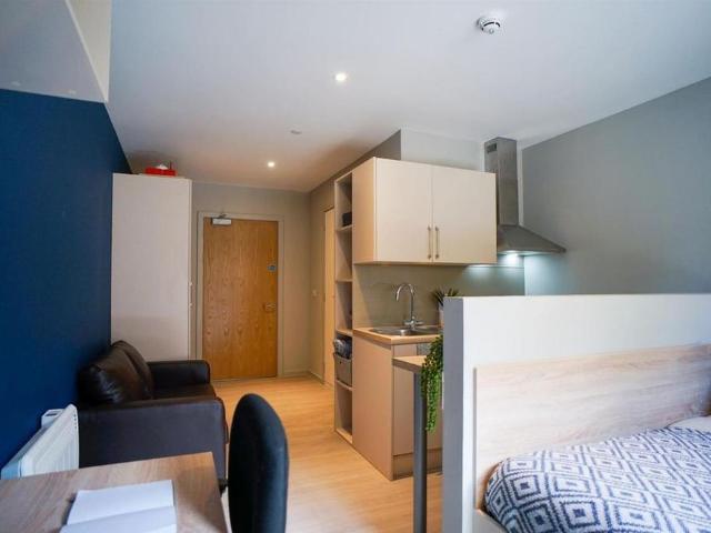 Studio to rent