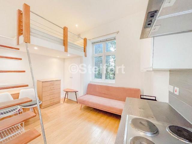 Studio to rent