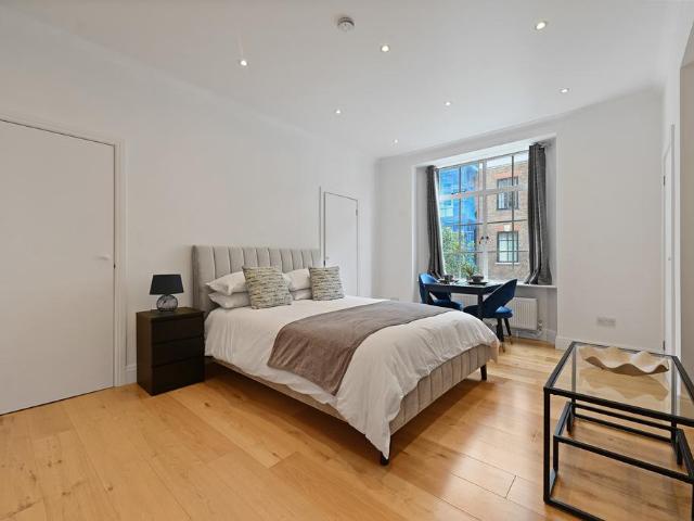 Studio to rent