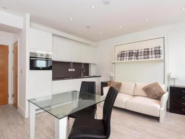 Studio to rent