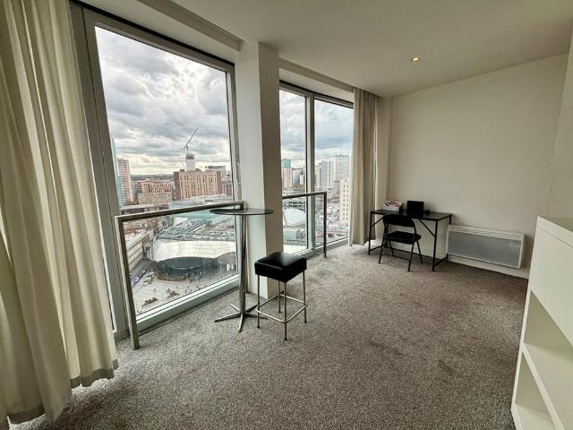Studio to rent