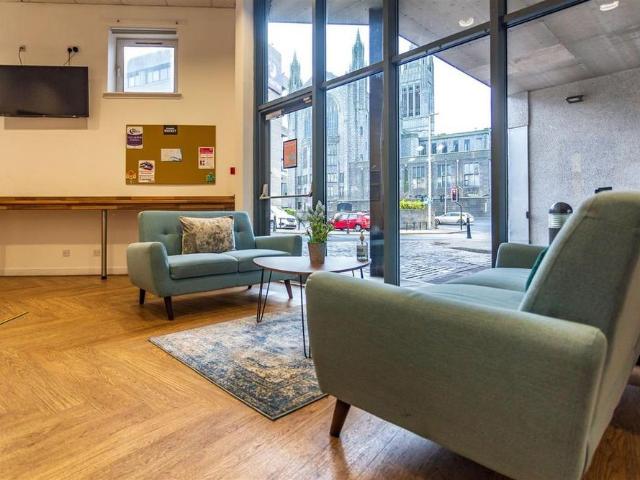 Studio to rent