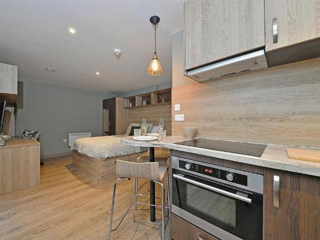Studio to rent