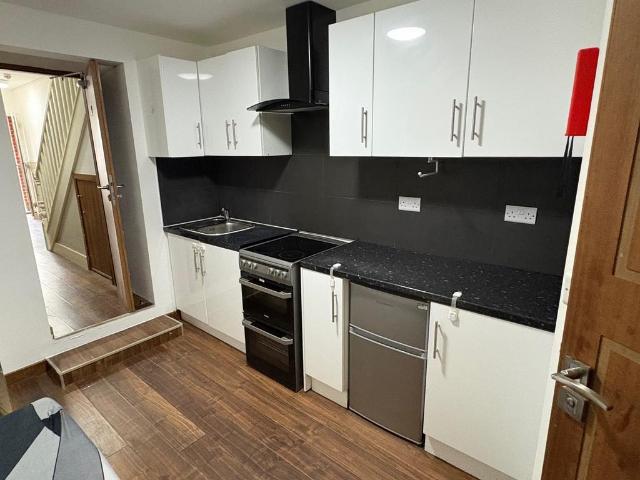 Studio to rent