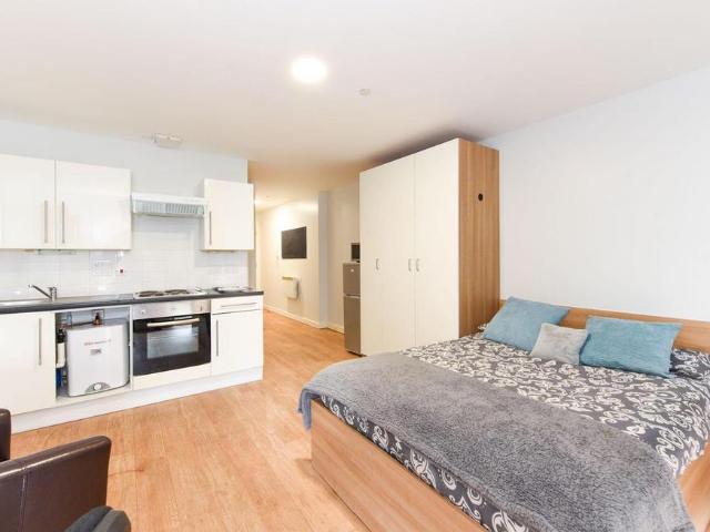 Studio to rent