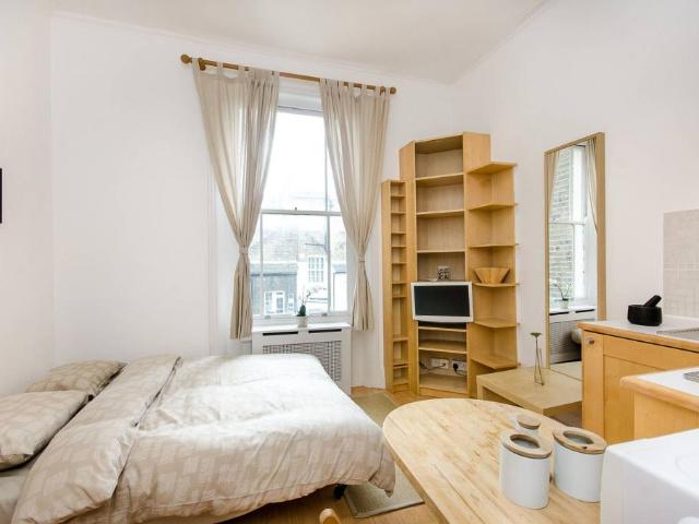 Studio to rent