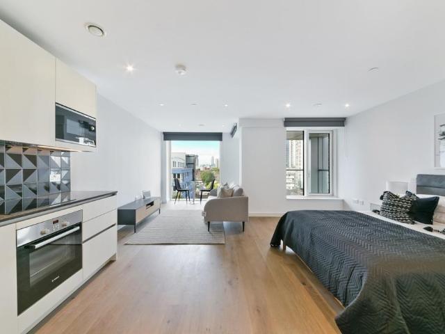 Studio to rent