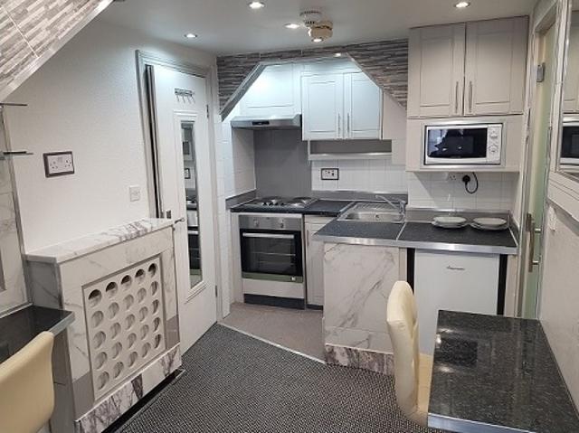 Studio To Rent