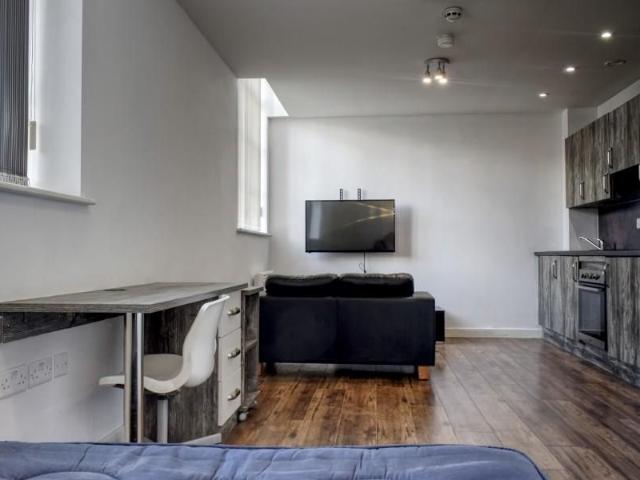 Studio to rent