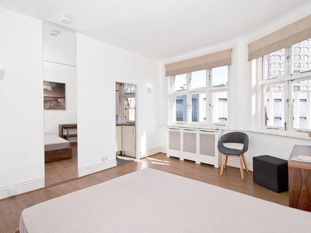 Studio to rent
