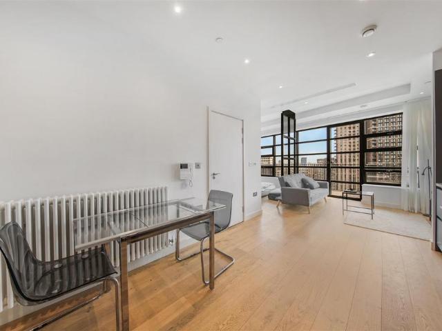 Studio to rent