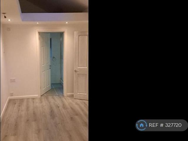 Studio to rent