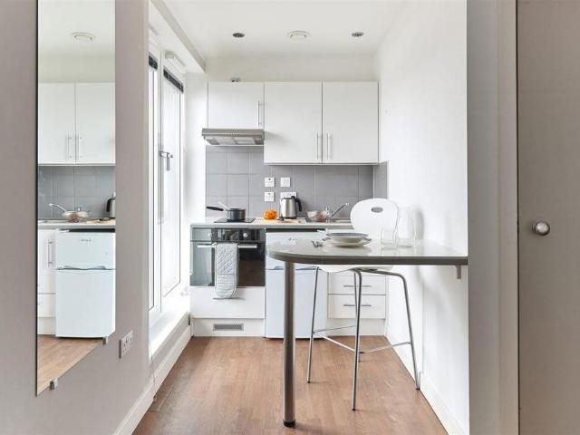 Studio to rent