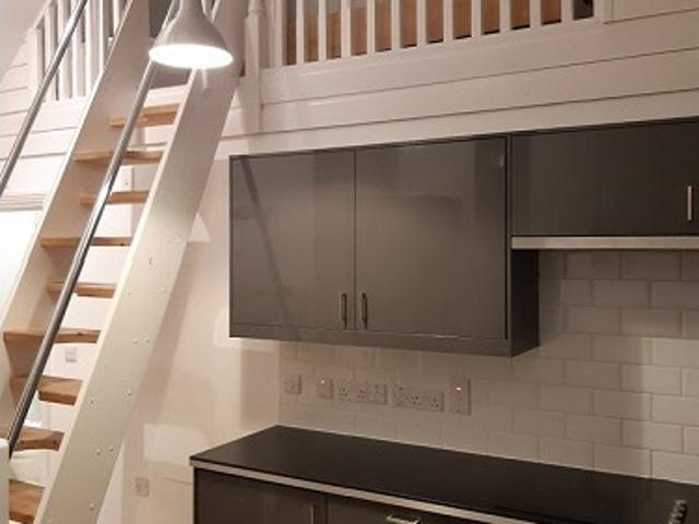 Studio To Rent