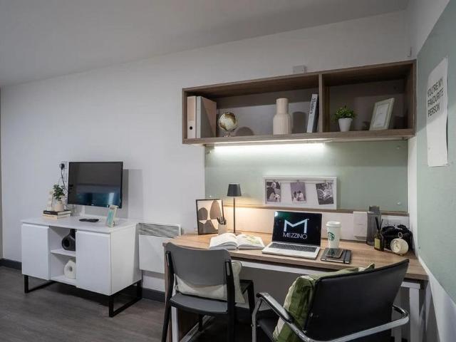 Studio to rent