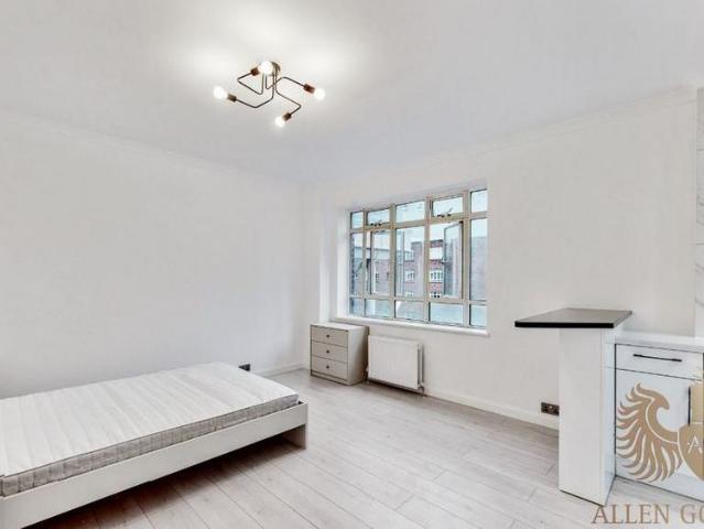 Studio to rent