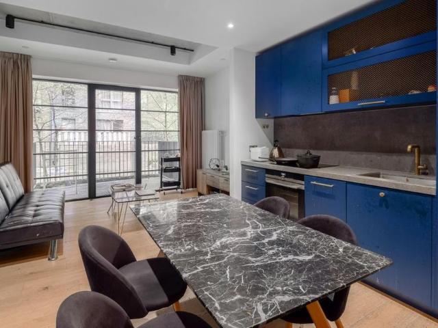 Studio to rent