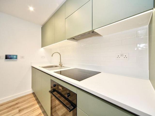 Studio to rent