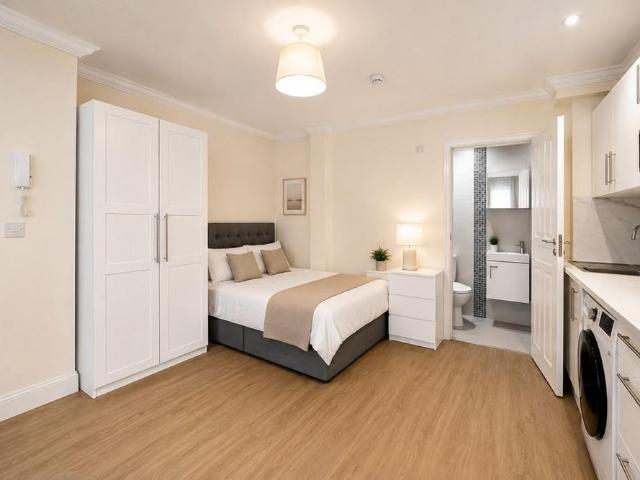 Studio to rent