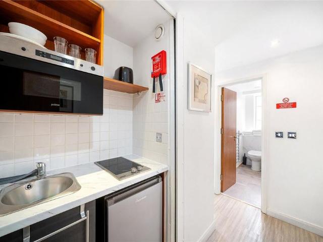 Studio to rent