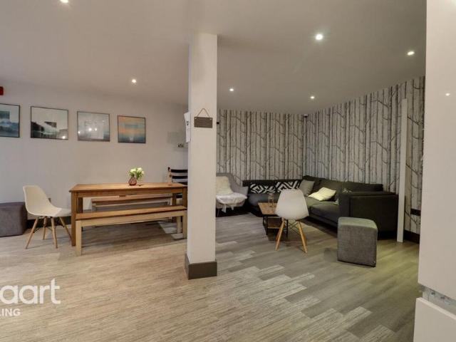 Studio to rent