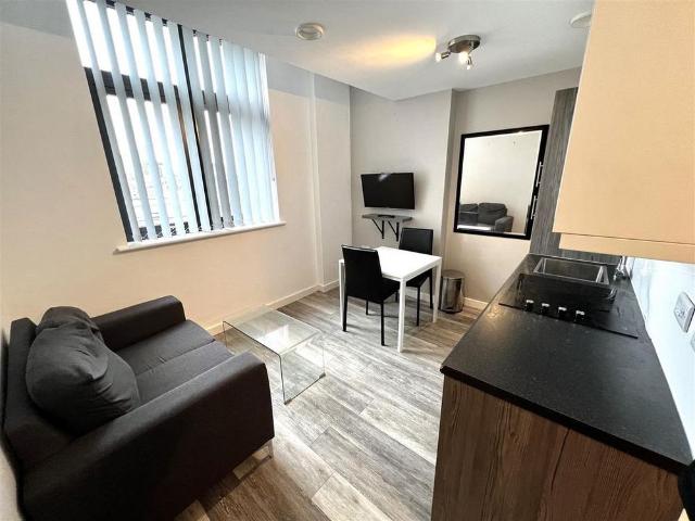Studio to rent