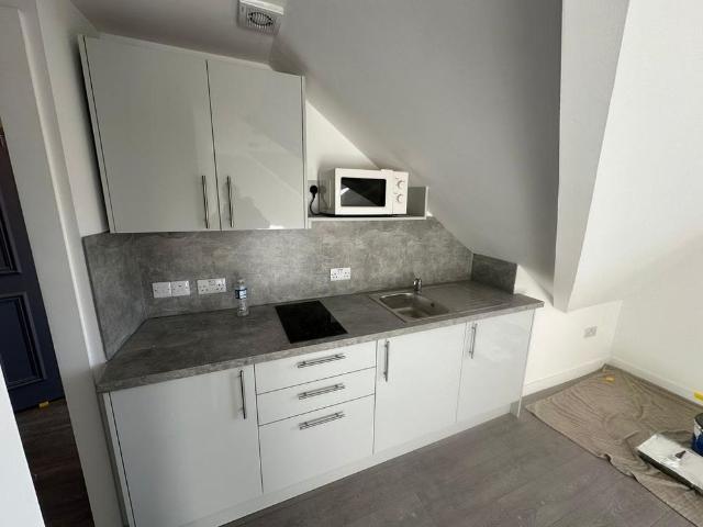 Studio to rent