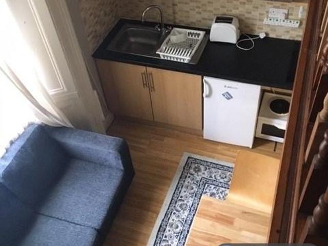 Studio to rent