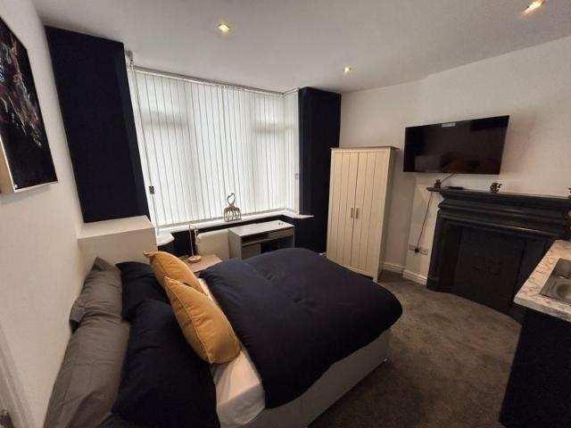 Studio to rent