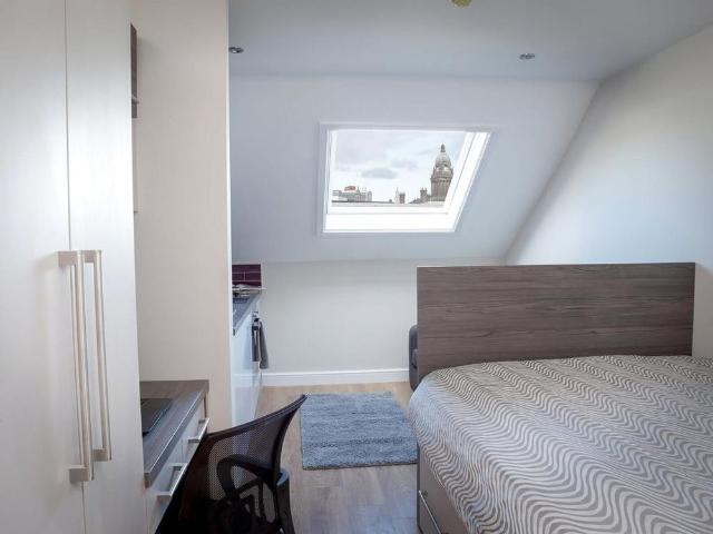 Studio to rent