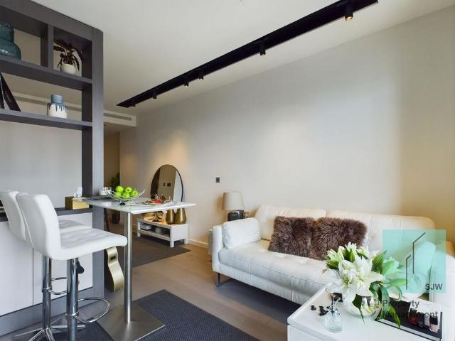 Studio to rent