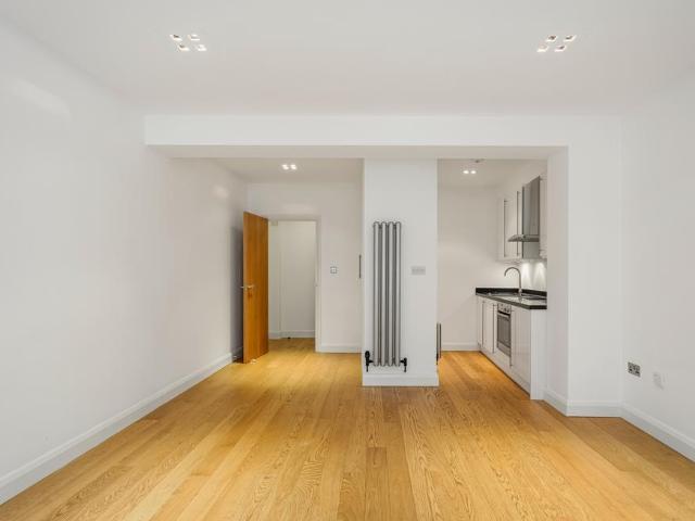 Studio to rent
