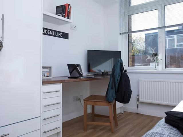 Studio to rent