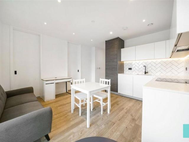 Studio to rent