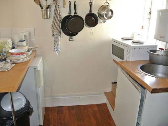Studio to rent