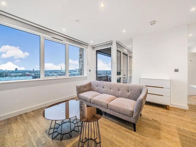 Studio to rent