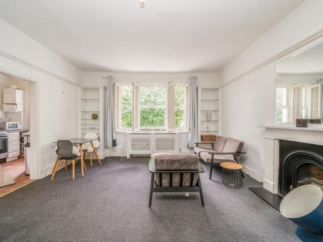Studio to rent